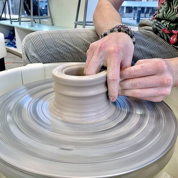 203 H Beginning Intermediate Wheel Throwing - Class Detail - Sawtooth ...